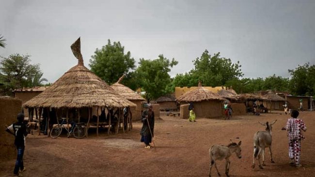 Mali: HRW reports massacre of hundreds of villagers by Islamic State