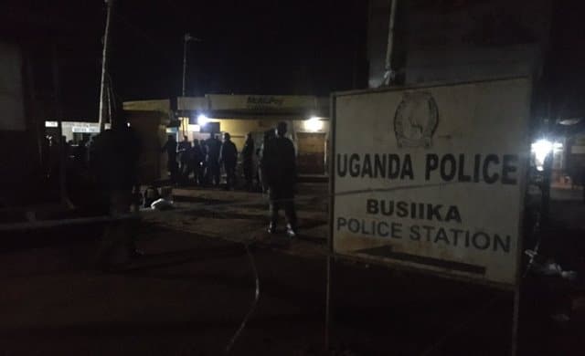 Uganda: two police officers shot dead in gunmen attack