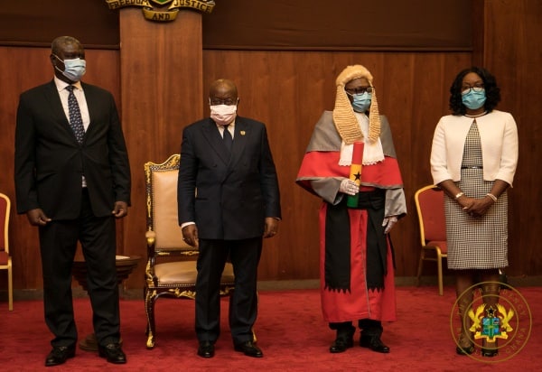 Ghana: Akufo-Addo swears in two new Supreme Court justices